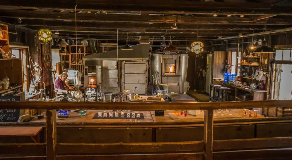 Backyard Workshop Build Costs (From DIY To Prefab) – Backyard Workspace